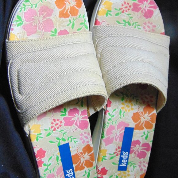 Keds | Shoes | Womens Keds Slides Size 65 Floral Insole Beige Canvas ...